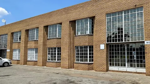 21 Graniet Street , Jet Park,173m² of Industrial Space for Lease in Jet ...